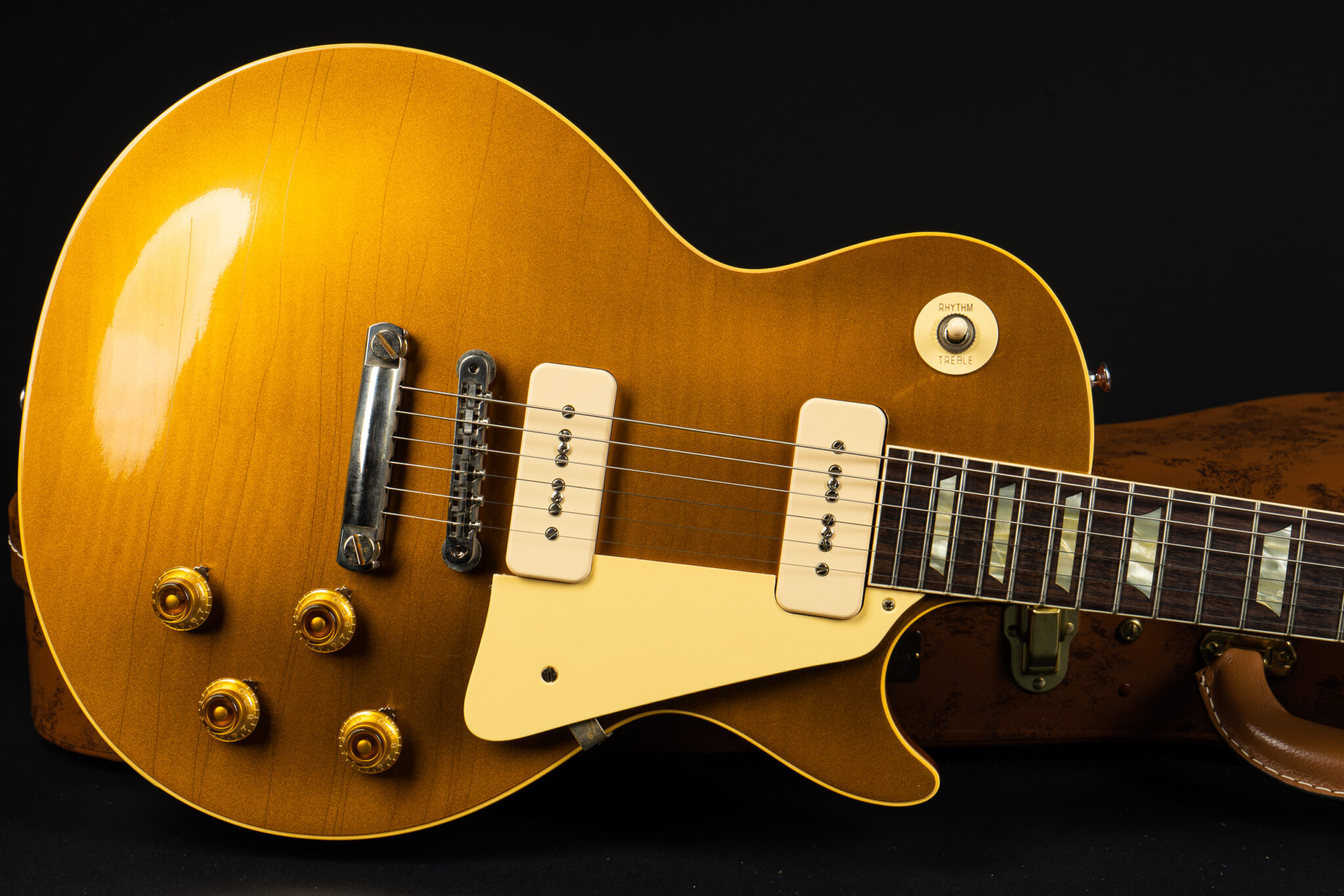 Gibson Custom Shop 1956 Les Paul Ultra Light Aged – Goldtop – GuitarPoint