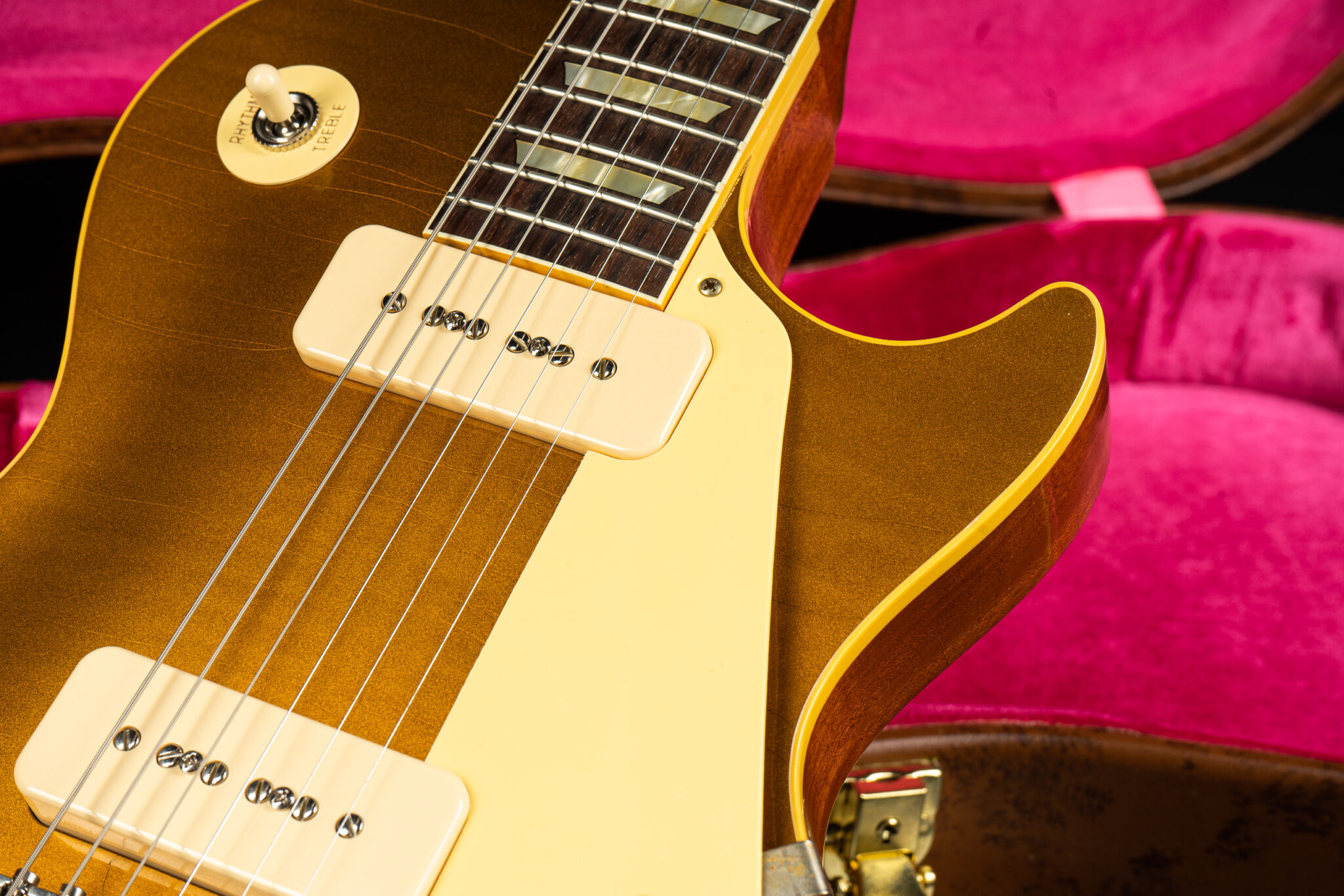 Gibson Custom Shop 1956 Les Paul Ultra Light Aged – Goldtop – GuitarPoint