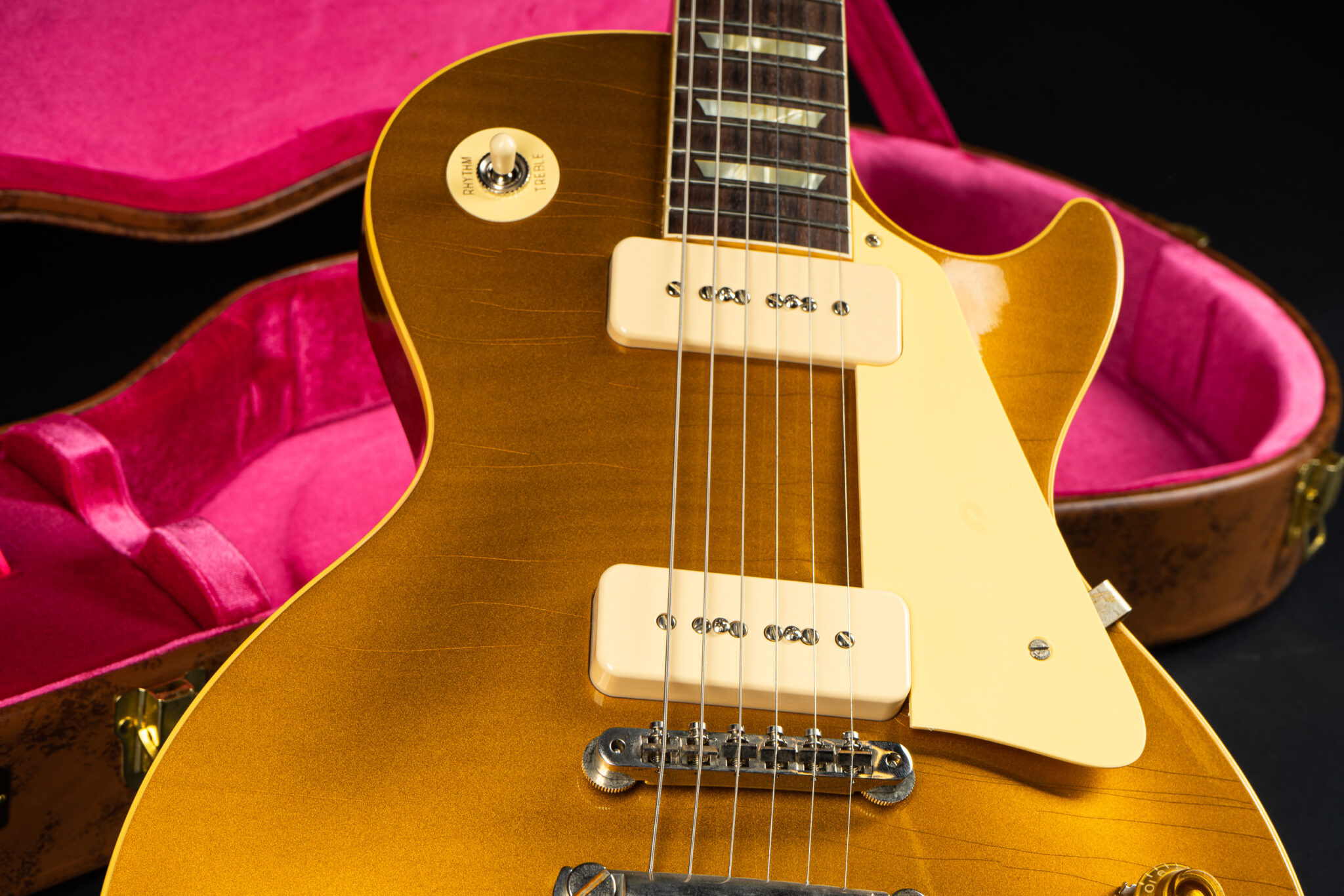 Gibson Custom Shop 1956 Les Paul Ultra Light Aged – Goldtop – GuitarPoint