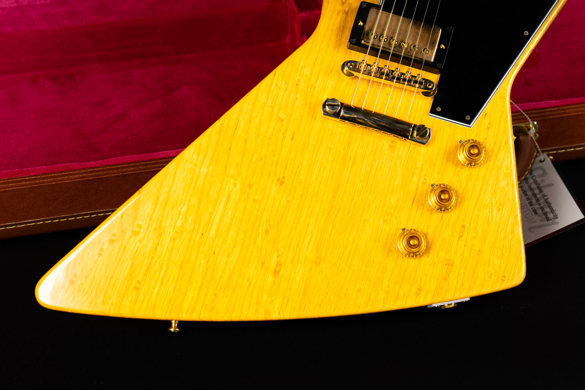 Gibson Custom Shop 1958 Explorer Korina – Black Pickguard and Birdseye ...