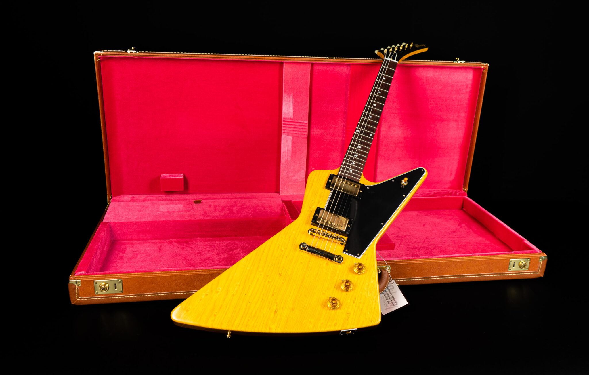 Gibson Custom Shop 1958 Explorer Korina – Black Pickguard and Birdseye ...