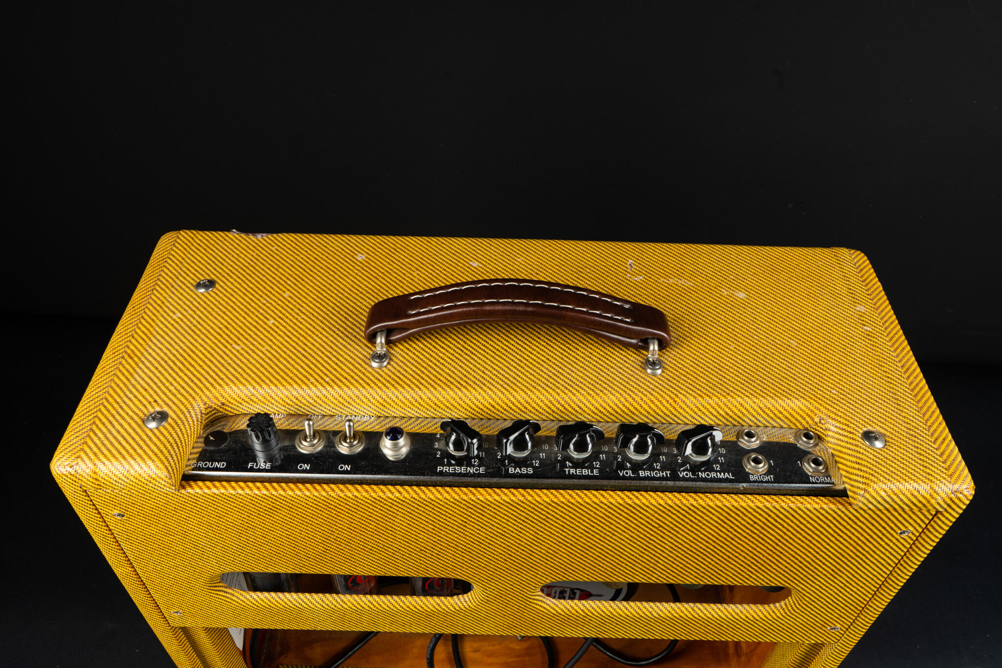 Victoria Model 35115 Tweed Pro 28W 2x6L6GC – GuitarPoint